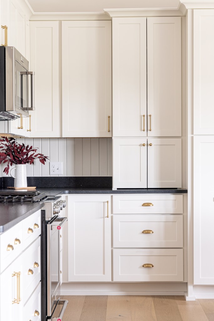 Modern Traditional Home Decor - Heritage Haus Designs