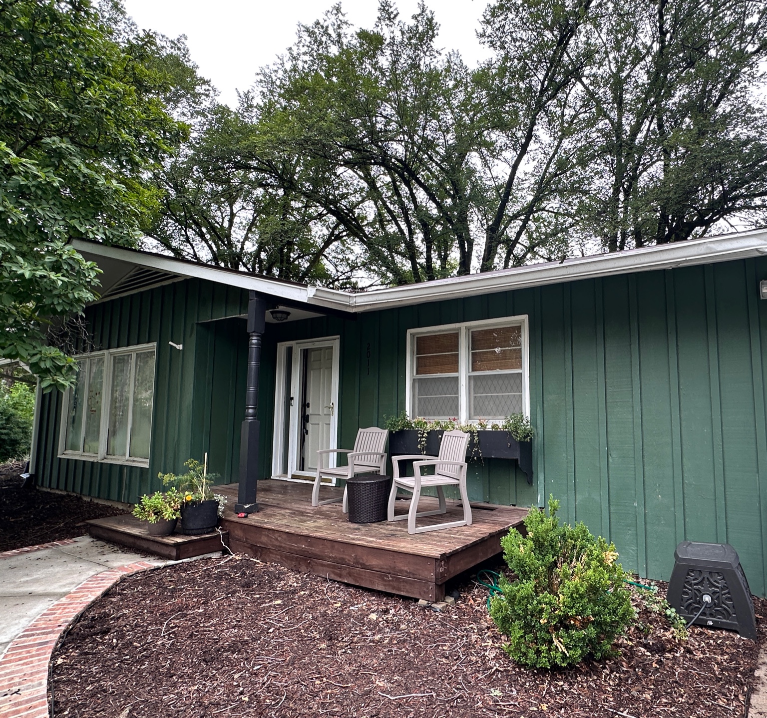 How We're Choosing the Perfect Exterior Paint Color Scheme for Our Home ...